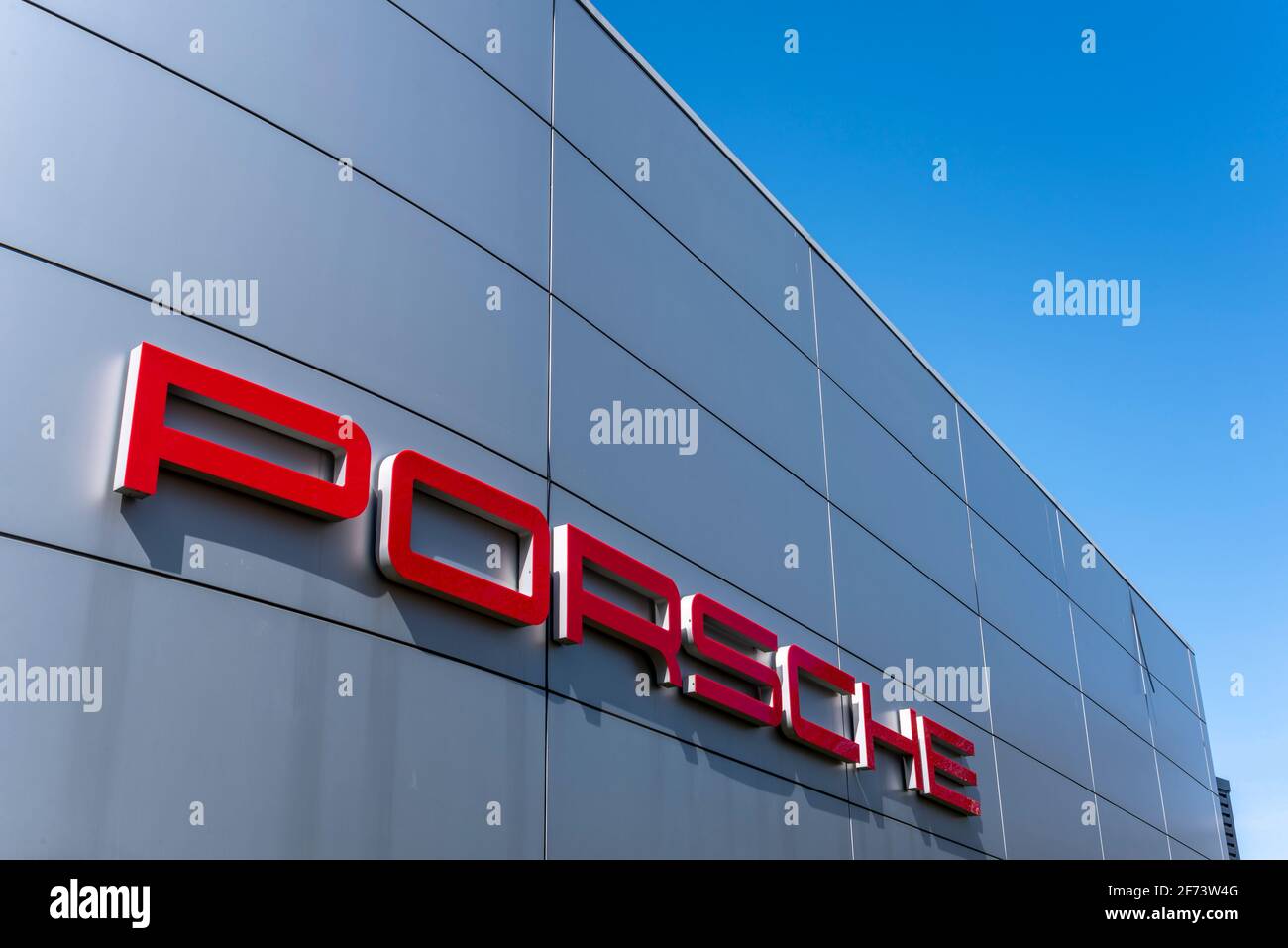 Porsche lettering hi-res stock photography and images - Alamy