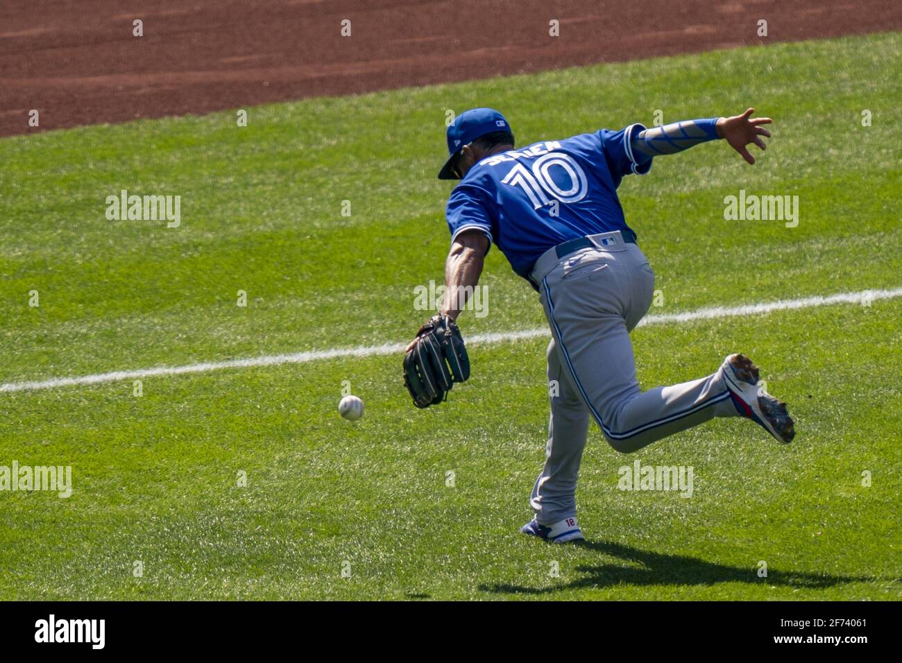 Yankees shortstop catch hi-res stock photography and images - Alamy