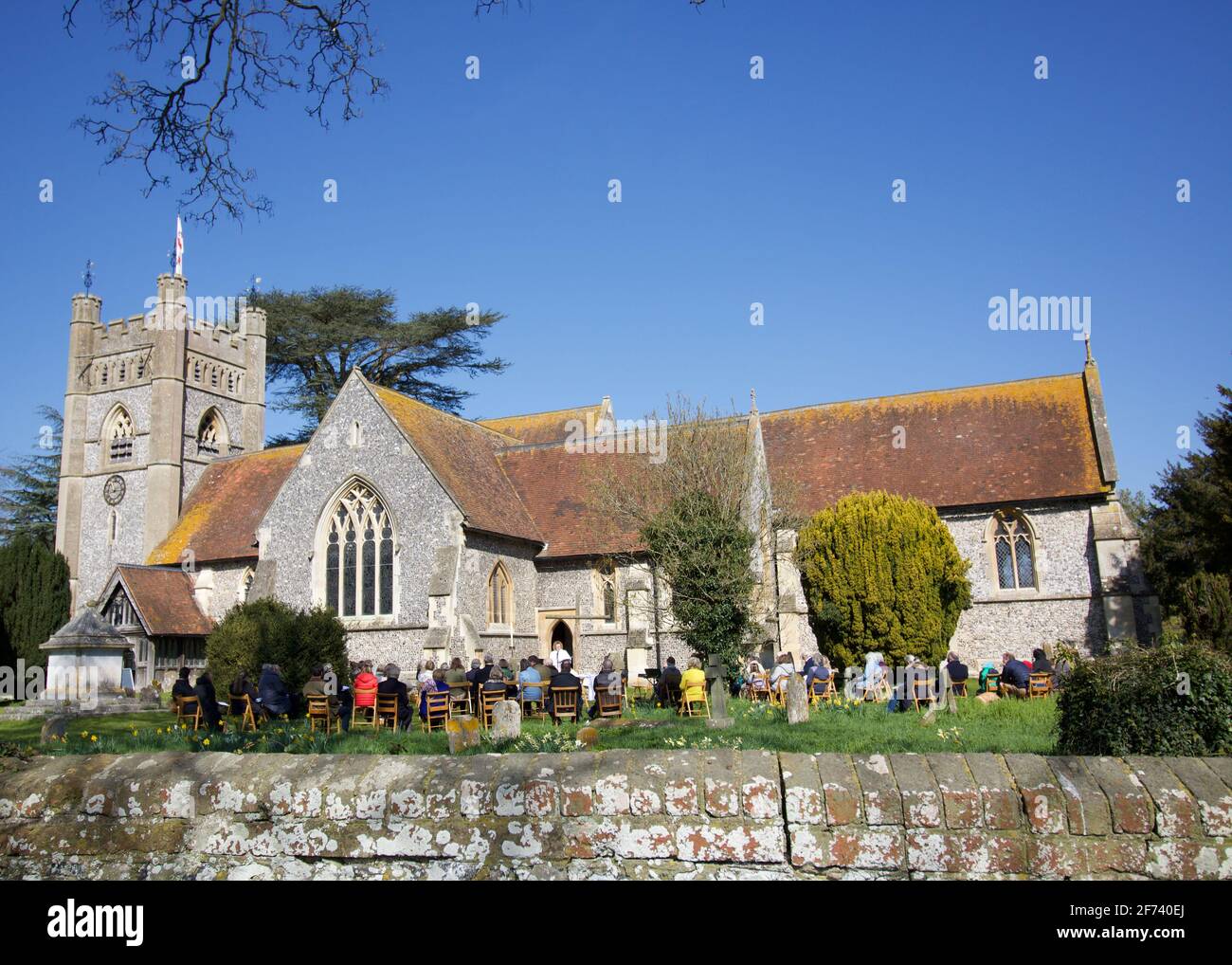 Open air religious service hi-res stock photography and images - Alamy