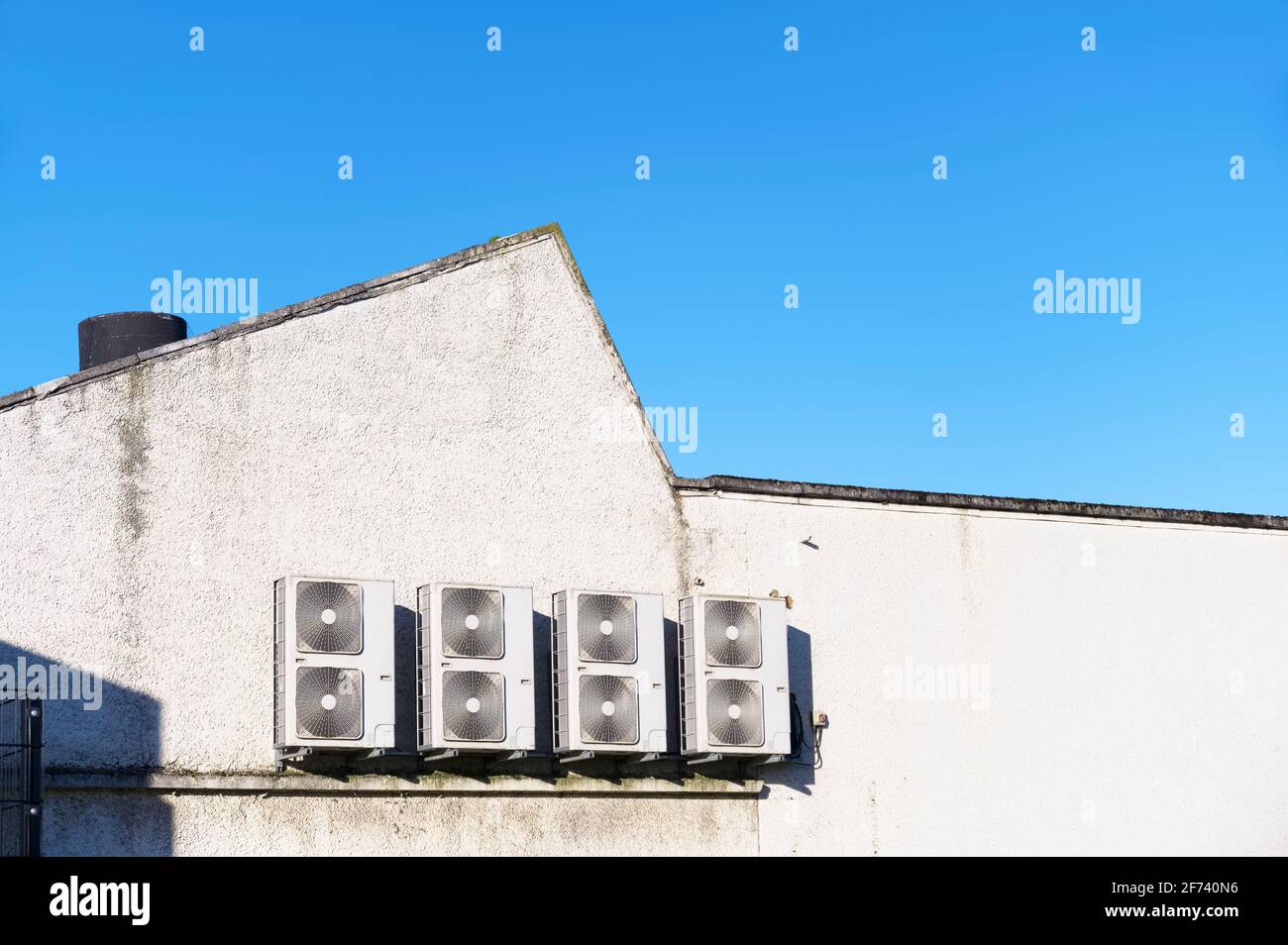 Wall mounted air conditioning hi-res stock photography and images - Alamy