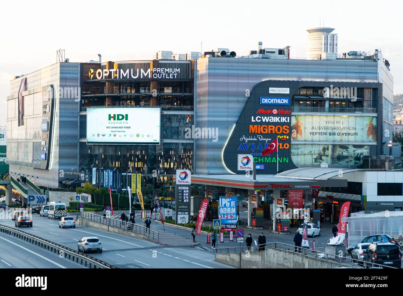 Mall of istanbul hi-res stock photography and images - Alamy