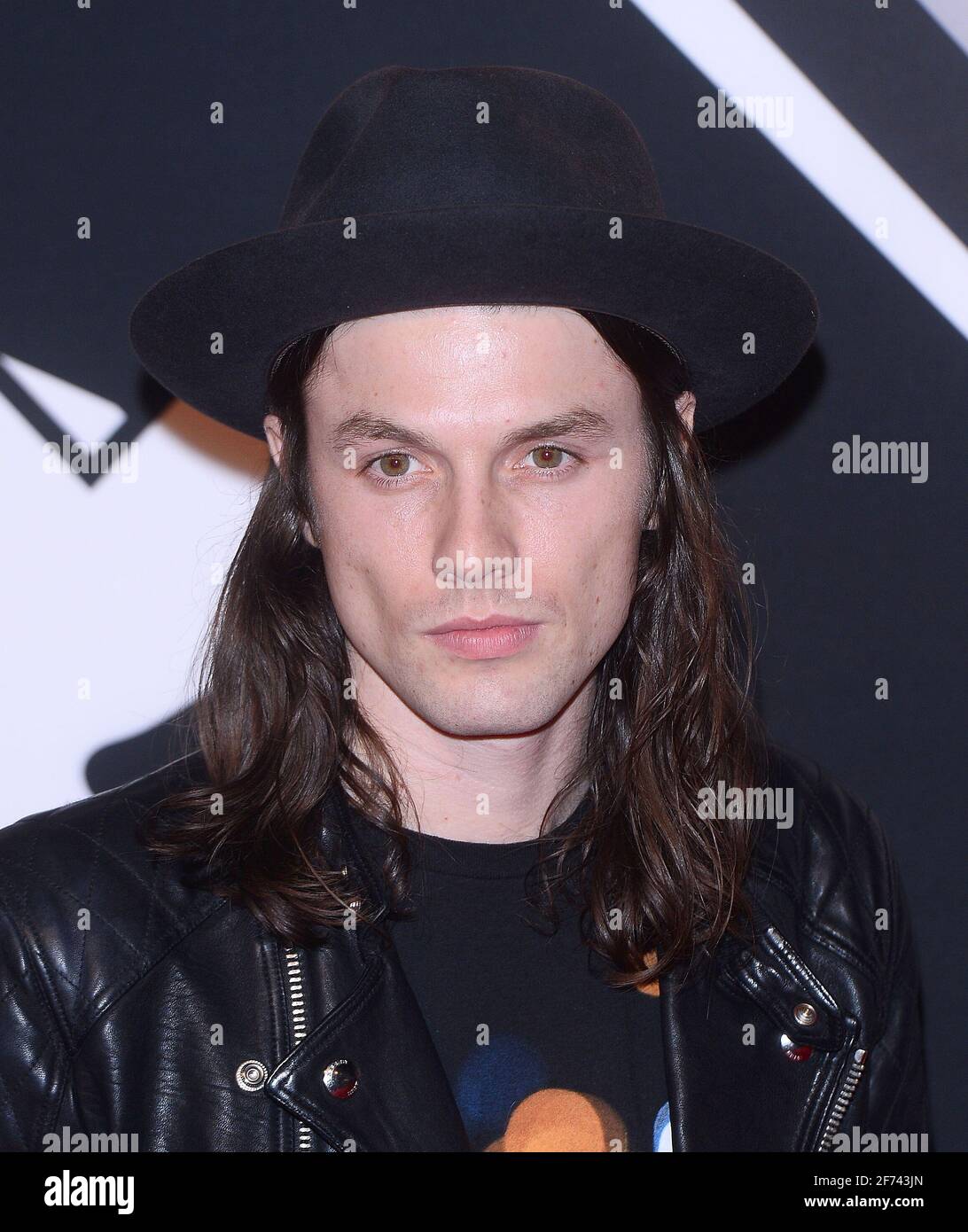 James bay milan hi-res stock photography and images - Alamy