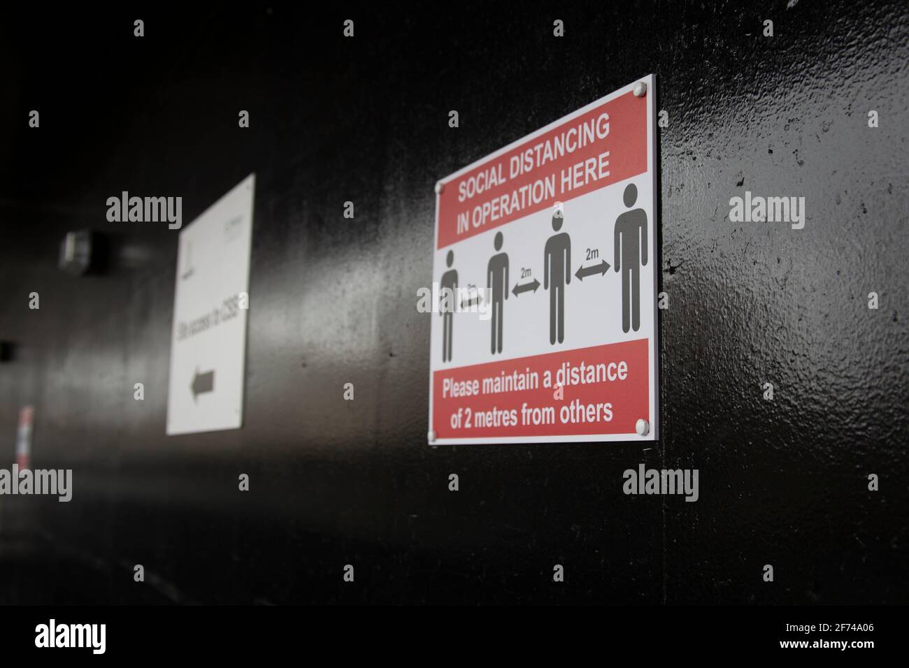 Signs on a construction site during the 2021 covid-19 lockdown ...