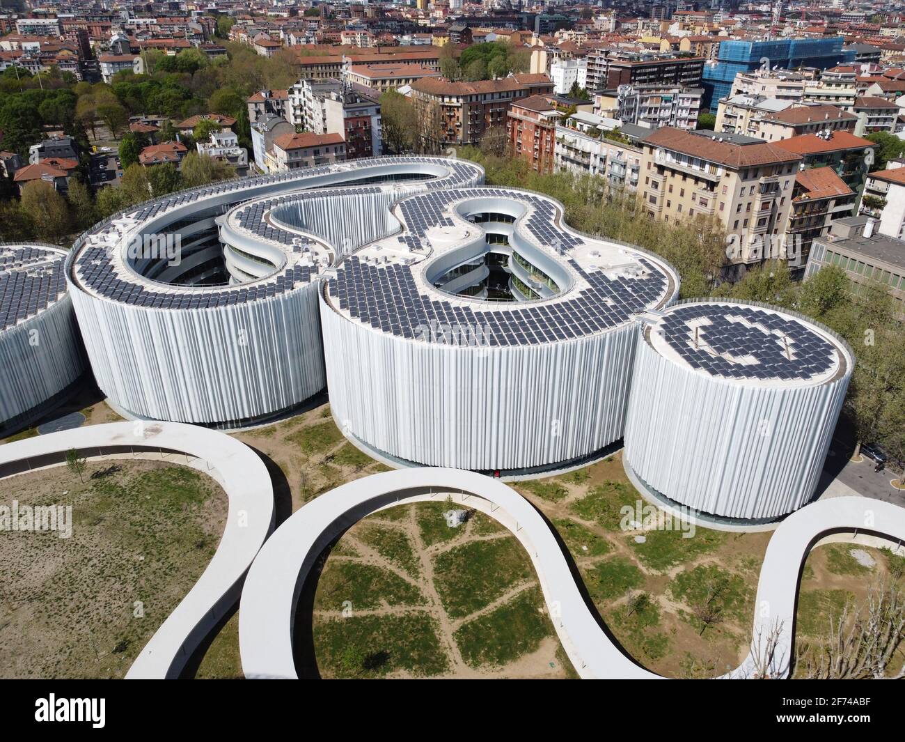 Aerial view of a modern building in Milan Stock Photo - Alamy
