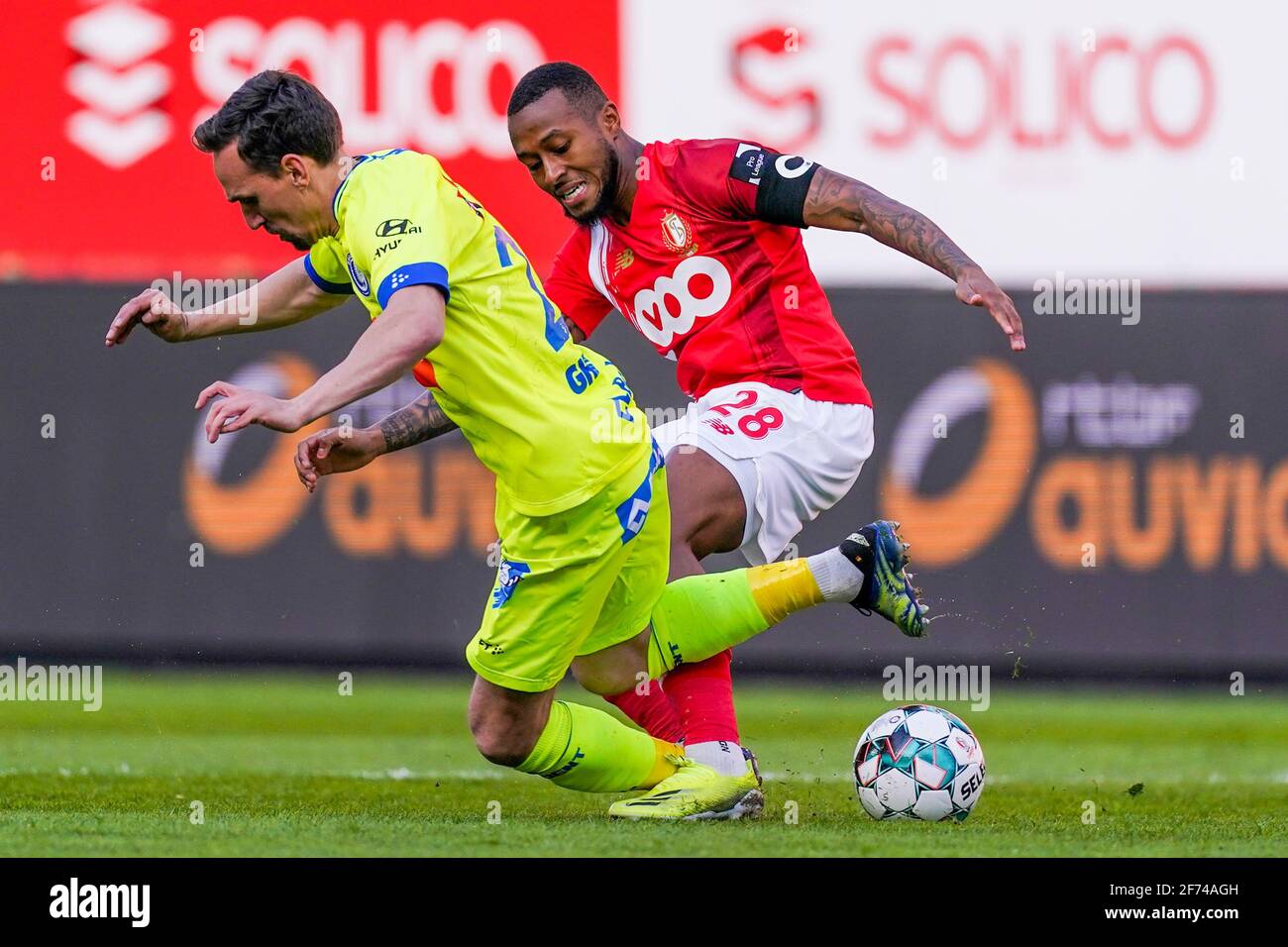 LUIK, BELGIUM - APRIL 4: Sven Kums of KAA Gent and Samuel Bastien of ...