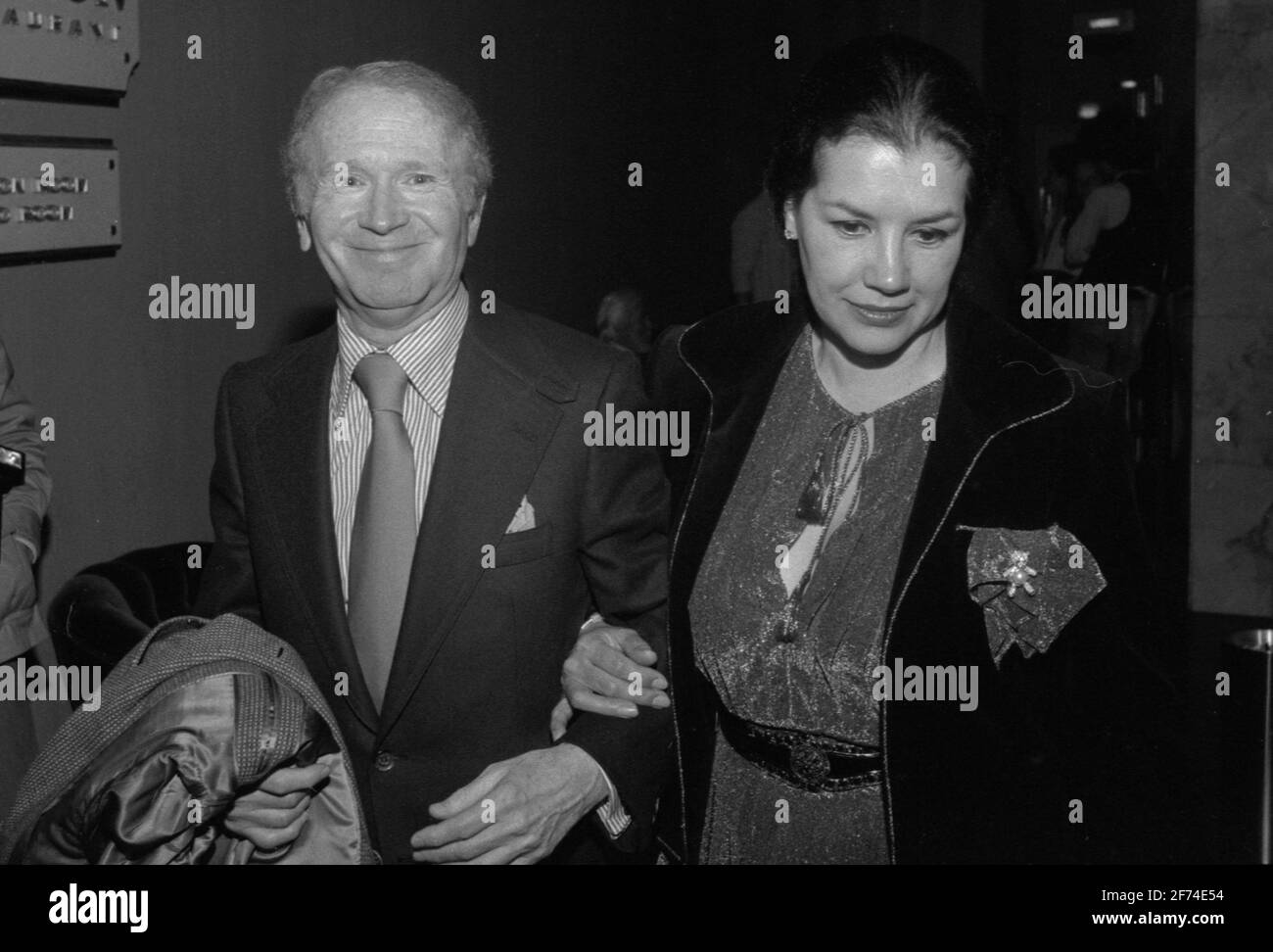 Red Buttons and wife May 4, 1982. Credit: Ralph Dominguez/MediaPunch ...