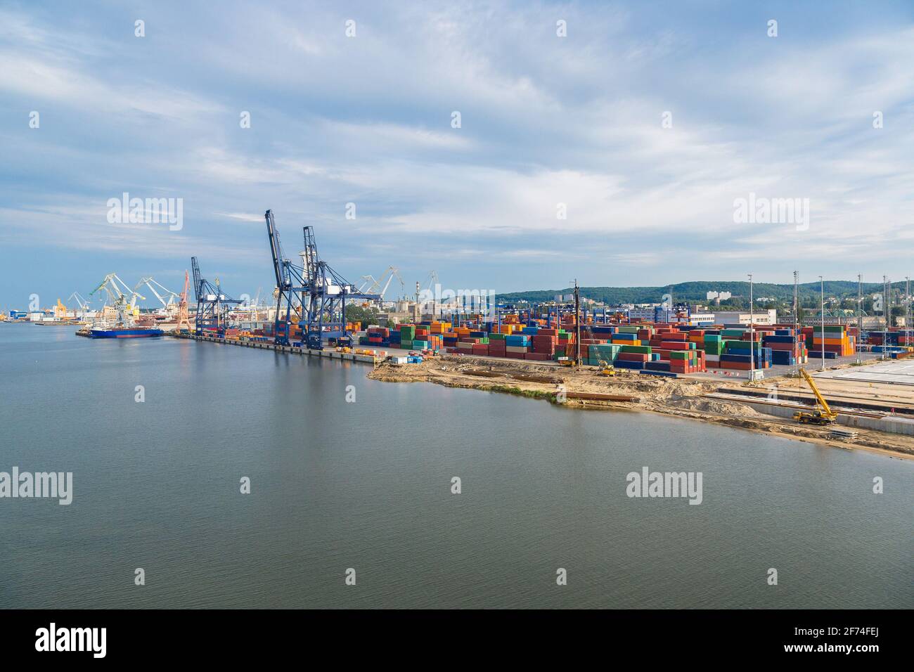 Deepwater container terminal hi-res stock photography and images - Alamy