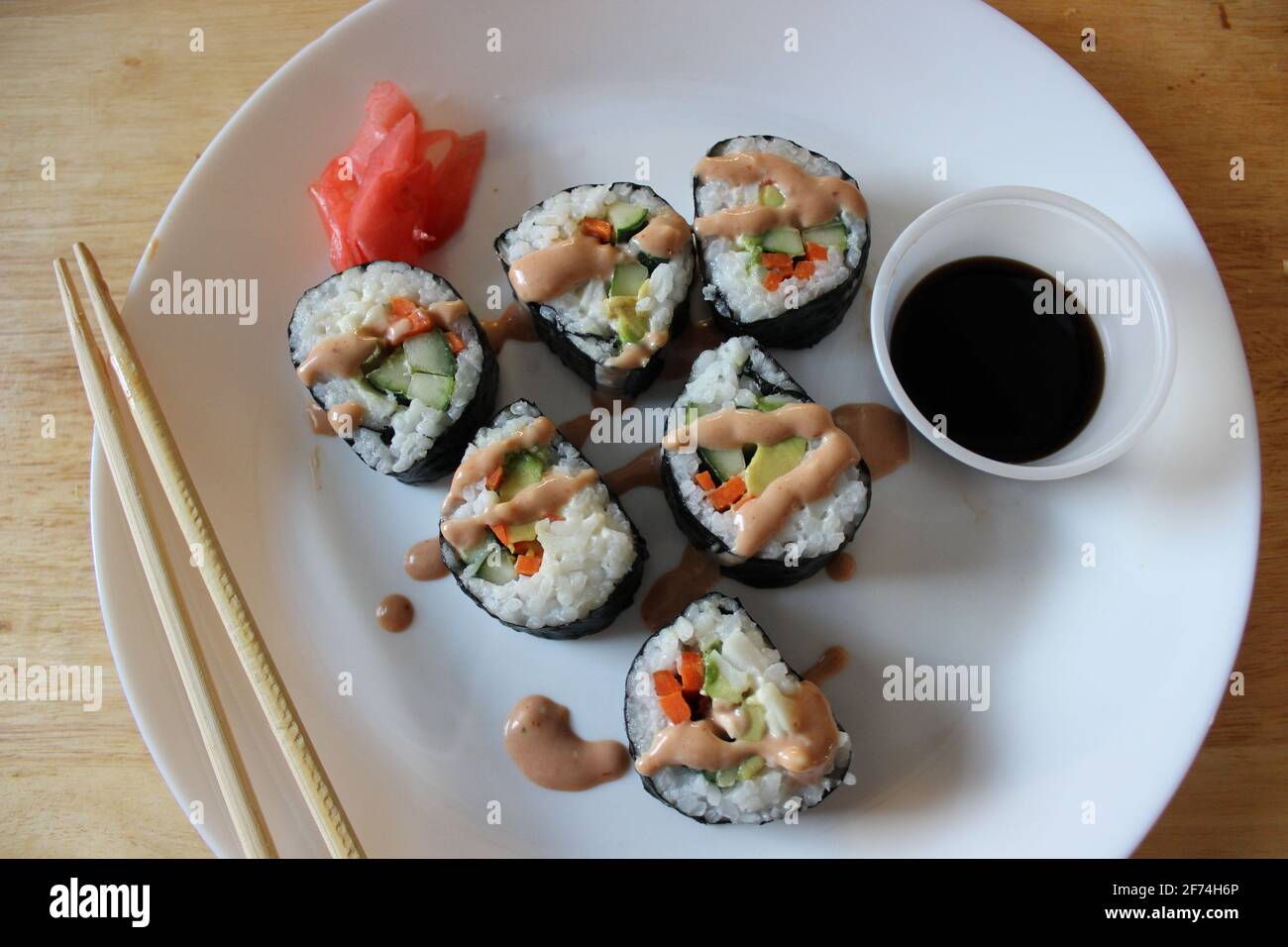 sushi EASY homemade Stock Photo - Alamy