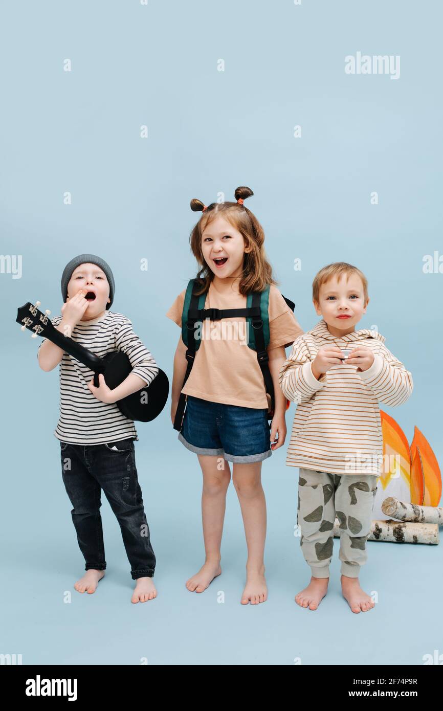 Naughty children hi-res stock photography and images - Alamy