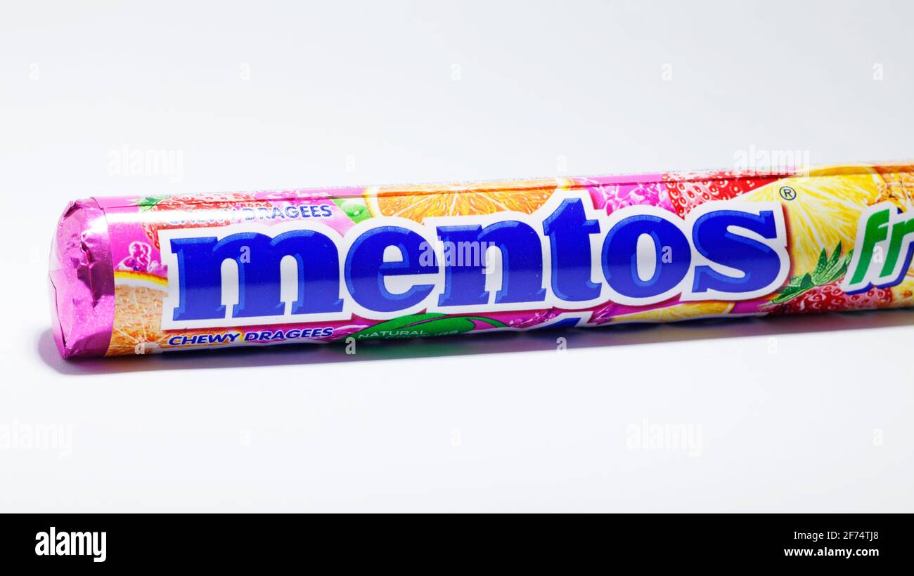 Mentos mint candy hi-res stock photography and images - Alamy