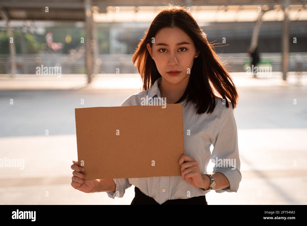Cardboard placard hi-res stock photography and images - Alamy