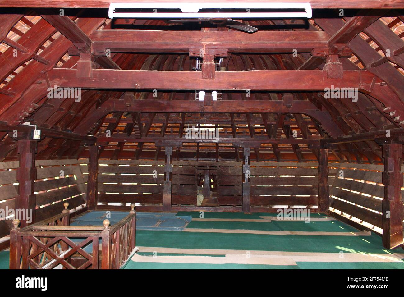 Justdial Valiyangadi Valiyapalli Juma Masjid, Downhill - Mosques in ...