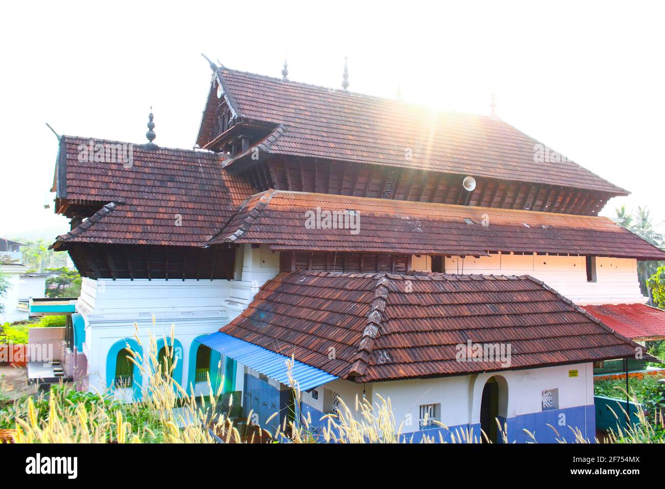 Justdial Valiyangadi Valiyapalli Juma Masjid, Downhill - Mosques in ...