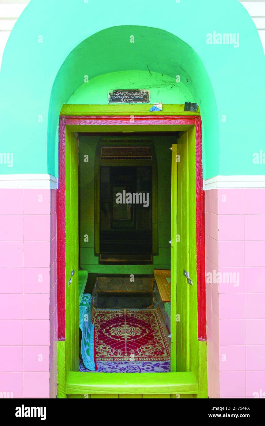 Justdial Valiyangadi Valiyapalli Juma Masjid, Downhill - Mosques in ...