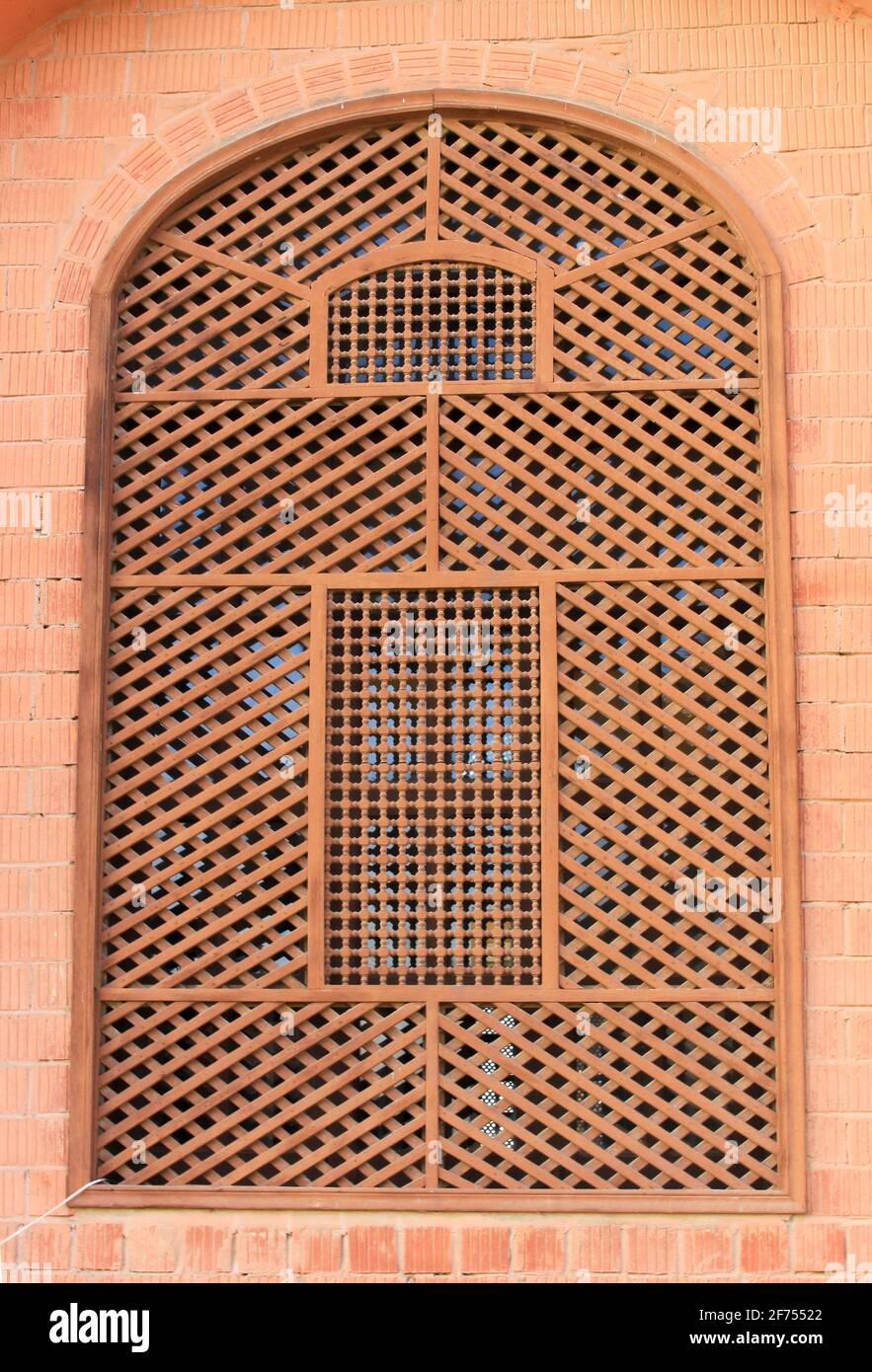 ruwais mosque in jeddah saudi arabia Stock Photo - Alamy