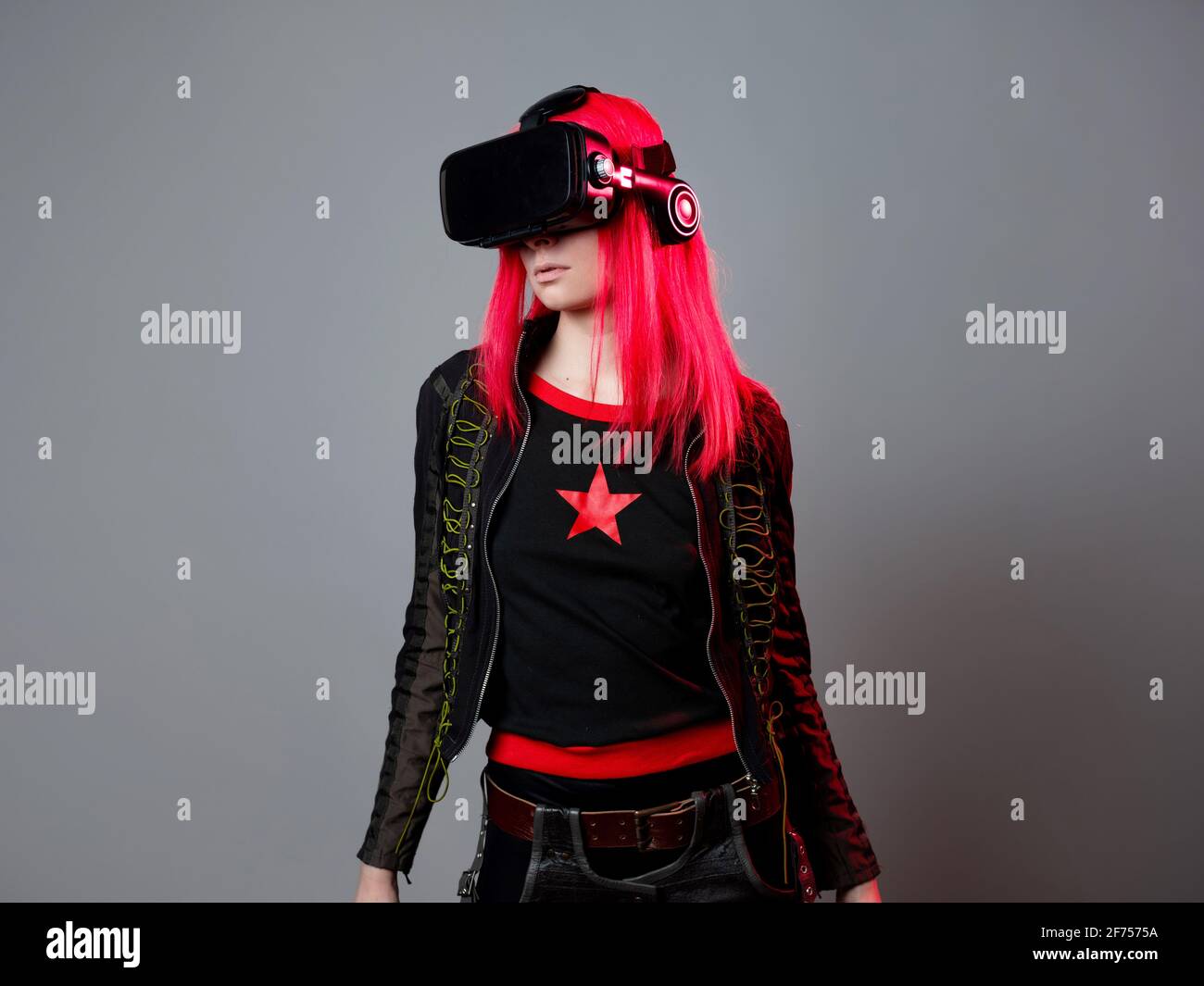 Cloth simulation hi-res stock photography and images - Alamy