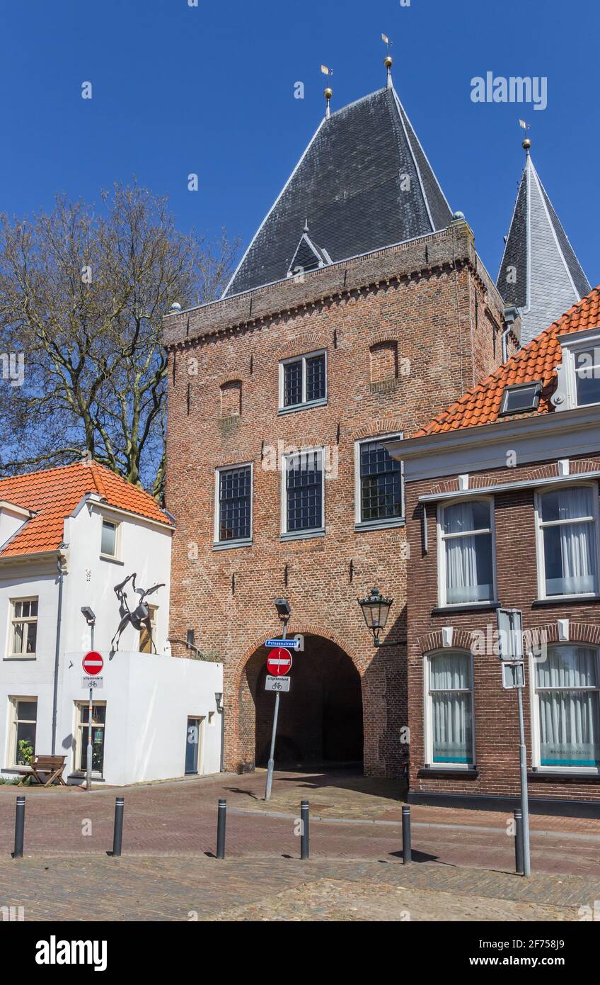 Kampen city gate hi-res stock photography and images - Alamy