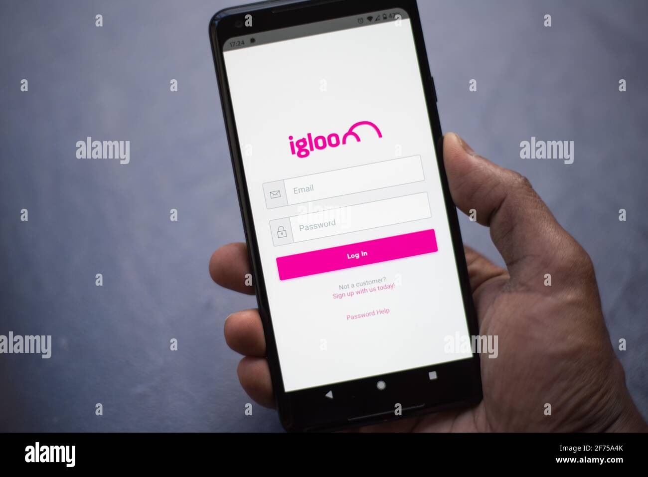 Igloo energy app hi-res stock photography and images - Alamy