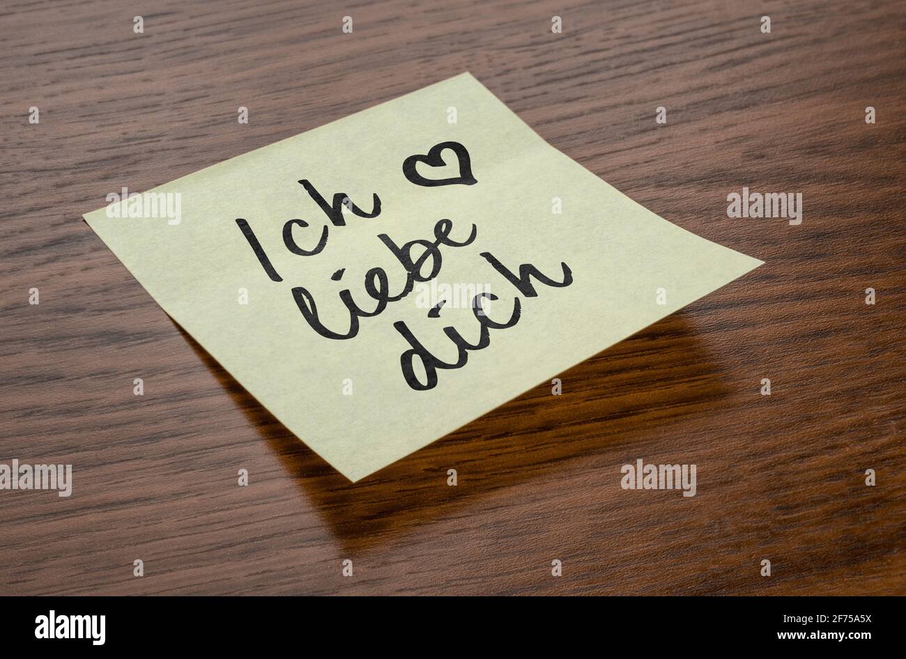 Sticky note with the text I love you in german - Ich liebe dich Stock ...