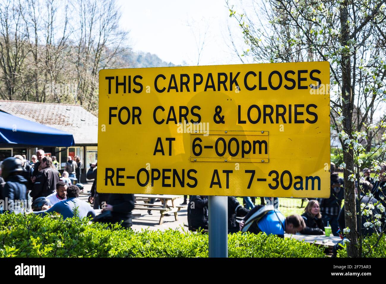 Car park closes for cars sign board Stock Photo - Alamy