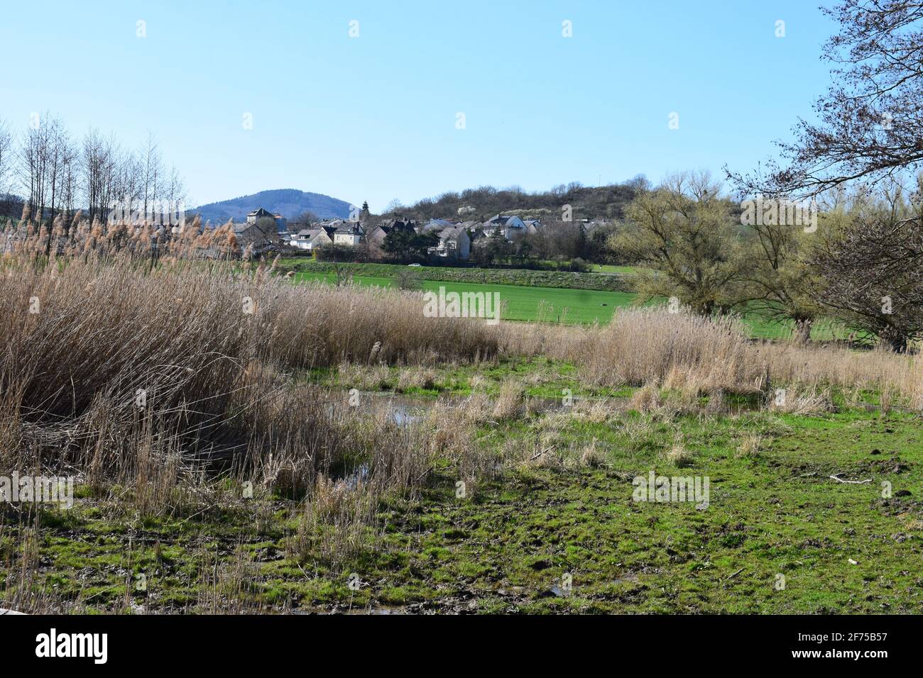 Village thur hi-res stock photography and images - Alamy