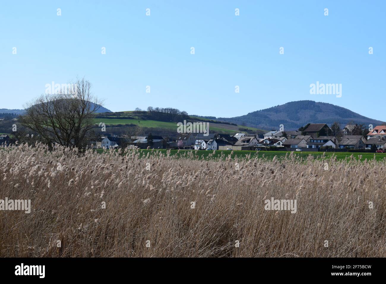 Village thur hi-res stock photography and images - Alamy