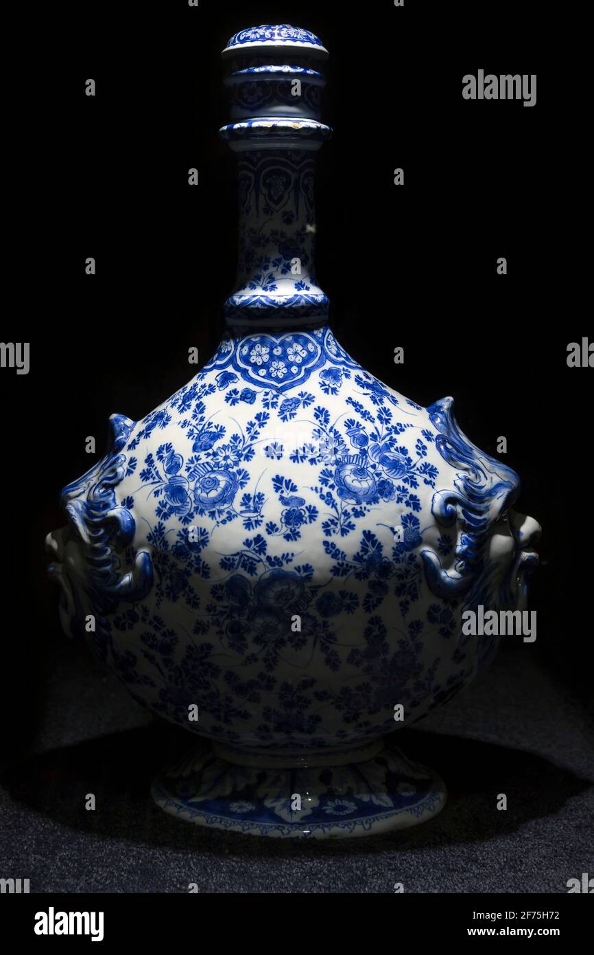China kunstmuseum hi-res stock photography and images - Alamy