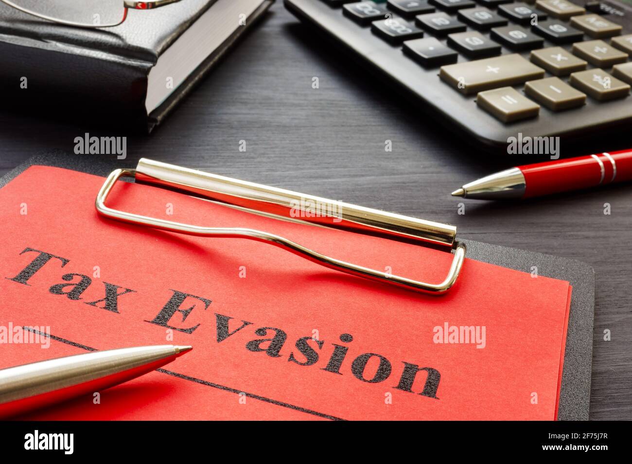 Evasion hi-res stock photography and images - Alamy