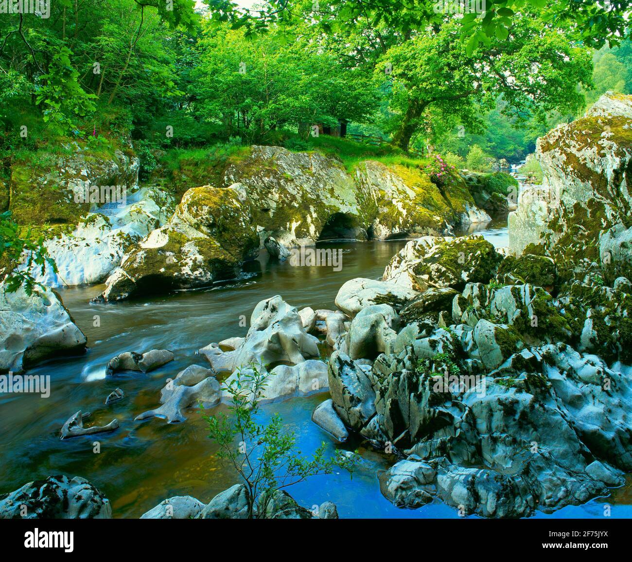 Edge erosion hi-res stock photography and images - Alamy