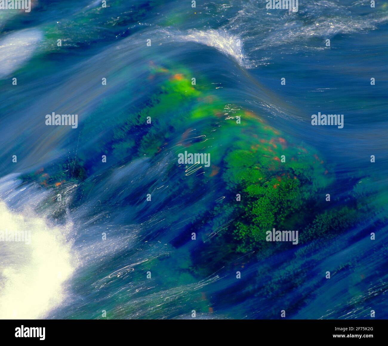 Fast flowing streams hi-res stock photography and images - Alamy