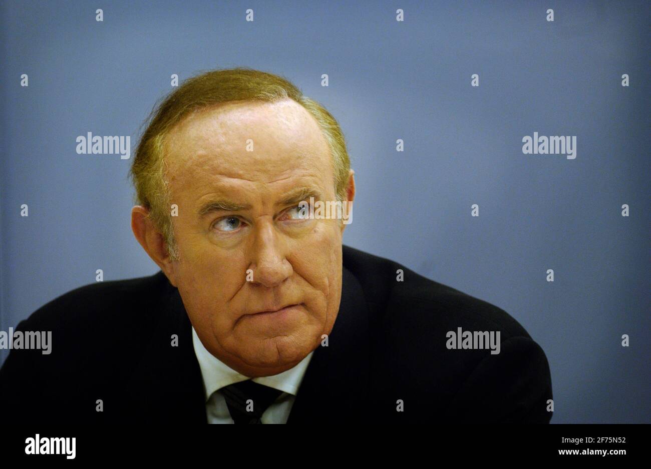 ANDREW NEAL AT THE BBC WESTMINSTER STUDIO.12/1/05 TOM PILSTON Stock ...