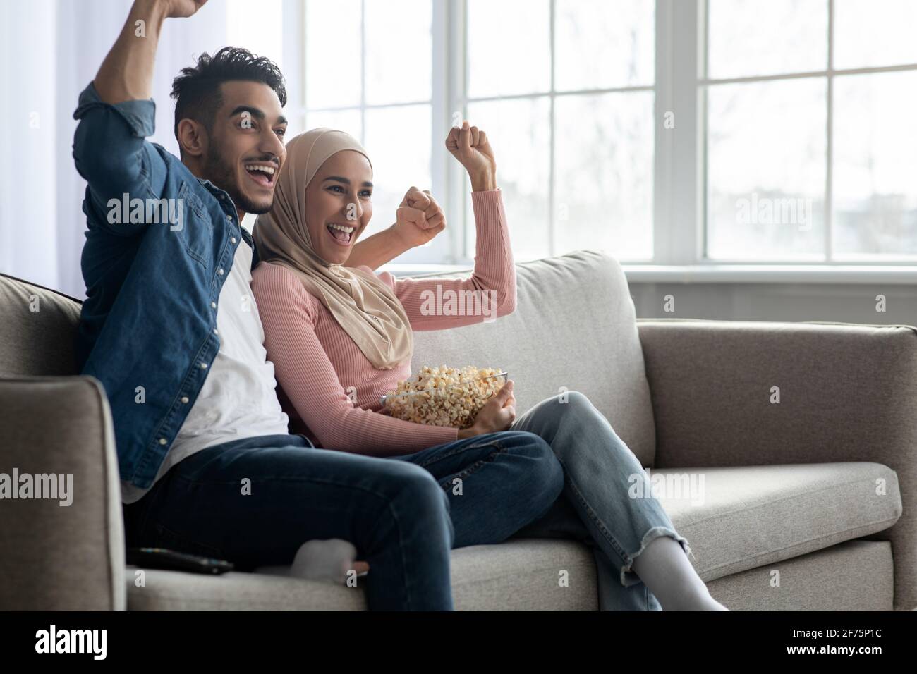 Middle eastern football fans hi-res stock photography and images - Alamy