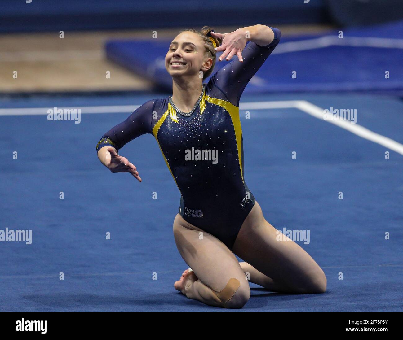 April 3, 2021: Michigan's Natalie Wojcik performs her floor routine ...