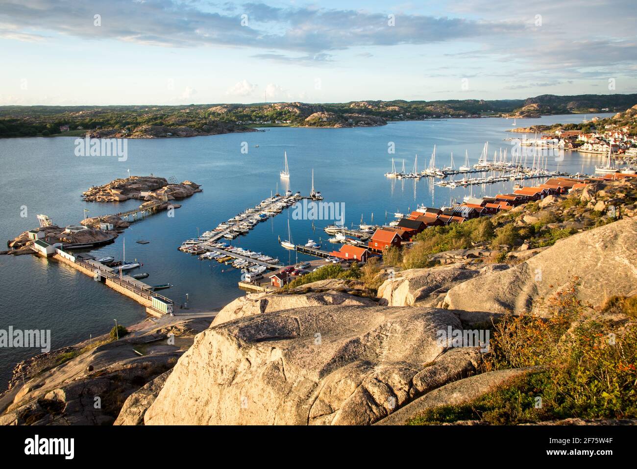 Dusk harmony hi-res stock photography and images - Alamy