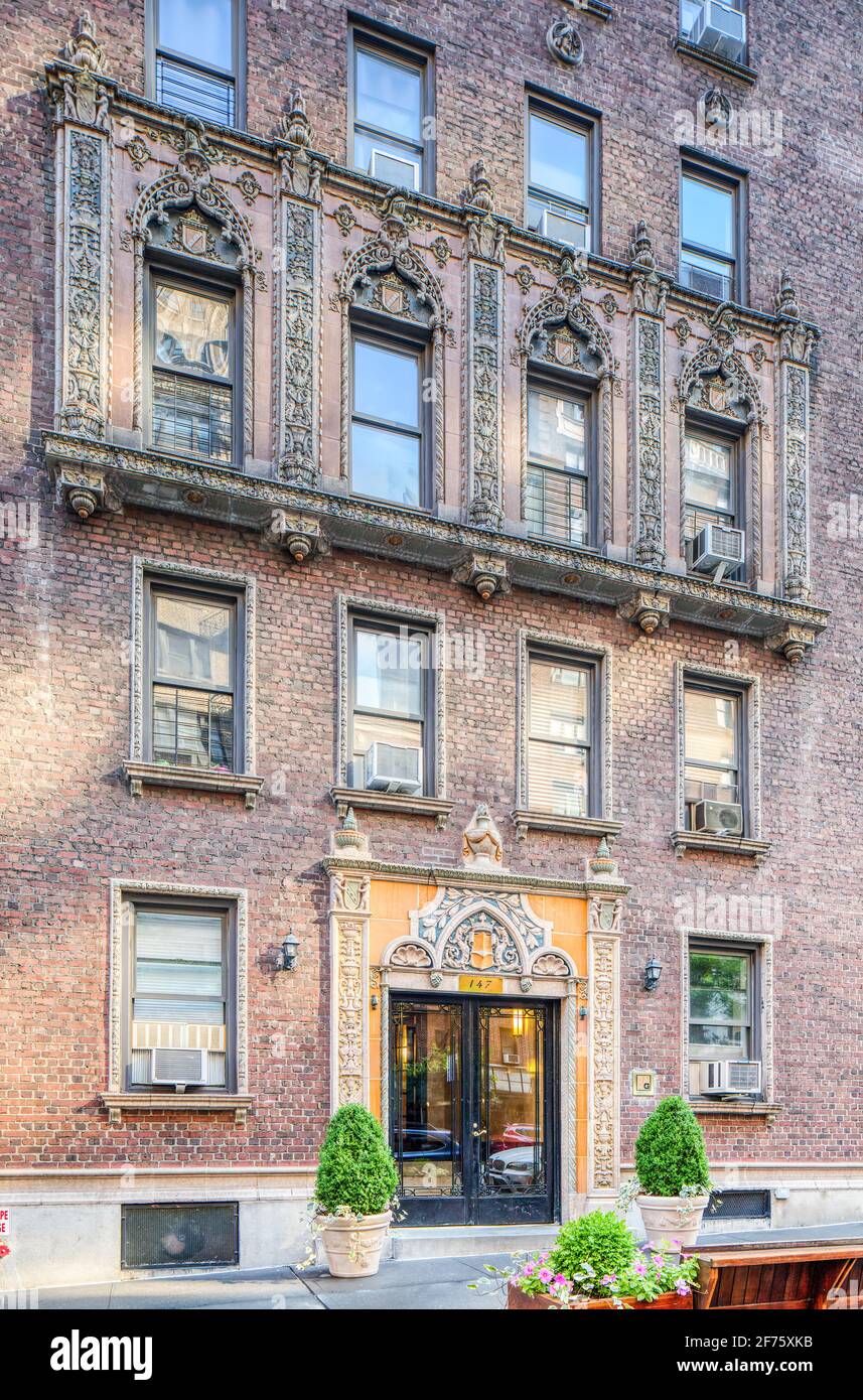 147 west 79 street hi-res stock photography and images - Alamy