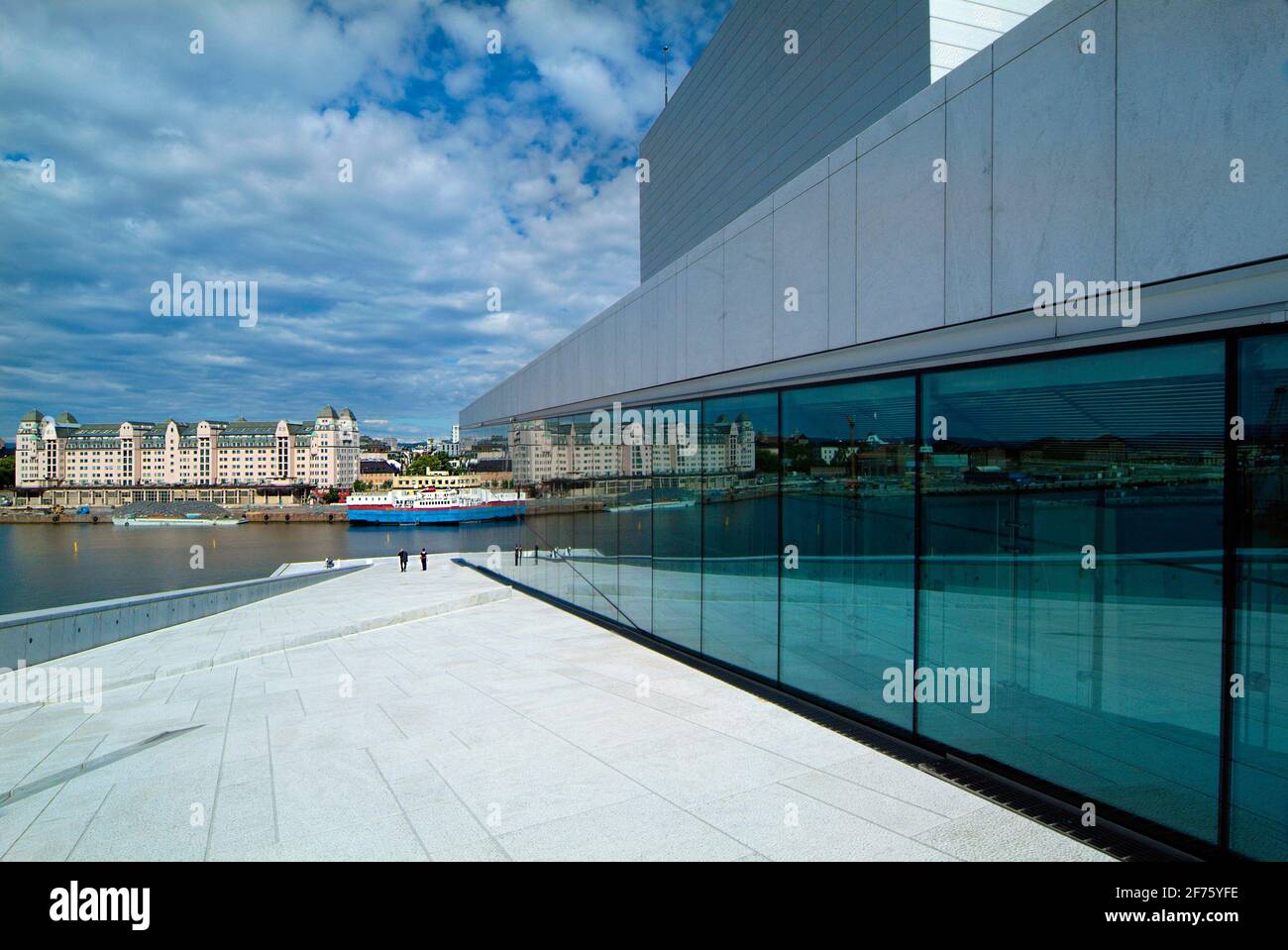Glass facade on the opera house in norway hi-res stock photography and ...