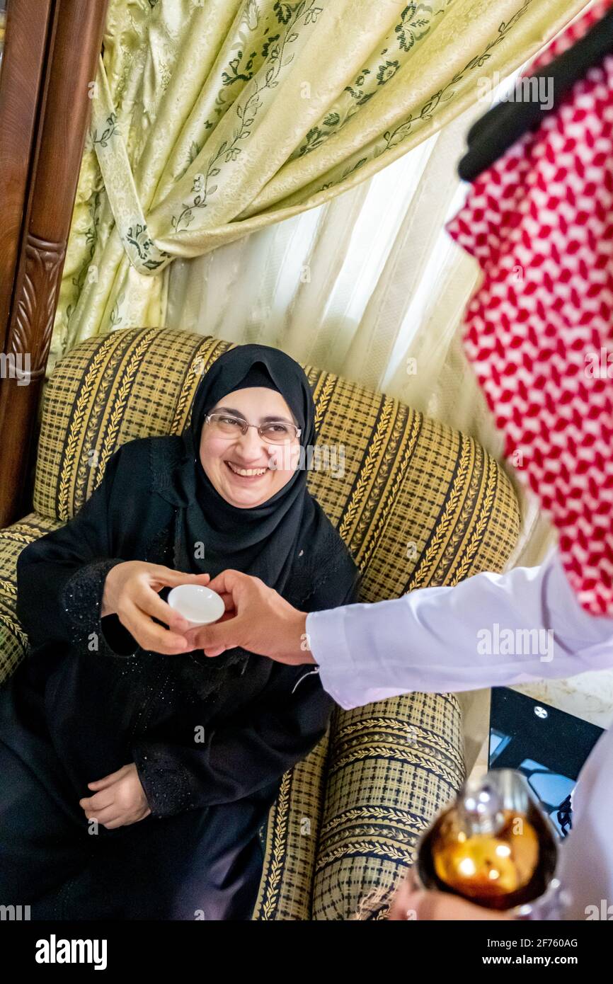 Hospitality lounge coffee hi-res stock photography and images - Alamy