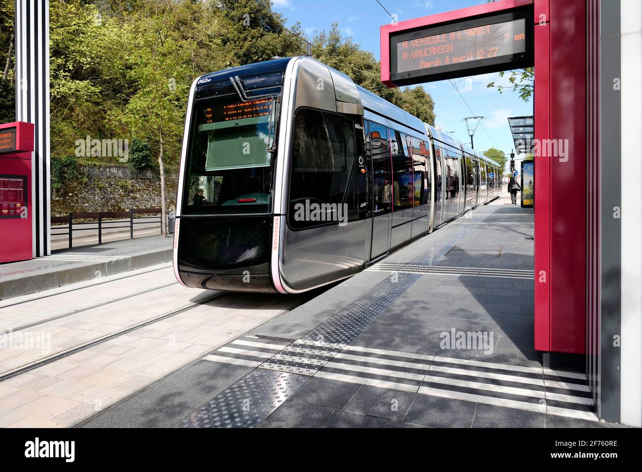 Tours tramway hi-res stock photography and images - Alamy