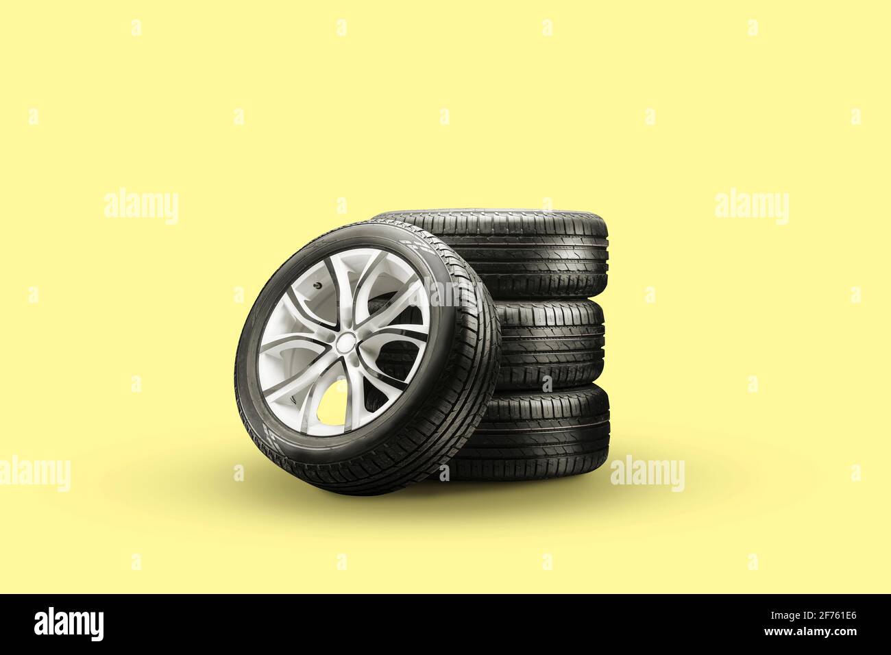 New car rims stacked hi-res stock photography and images - Alamy