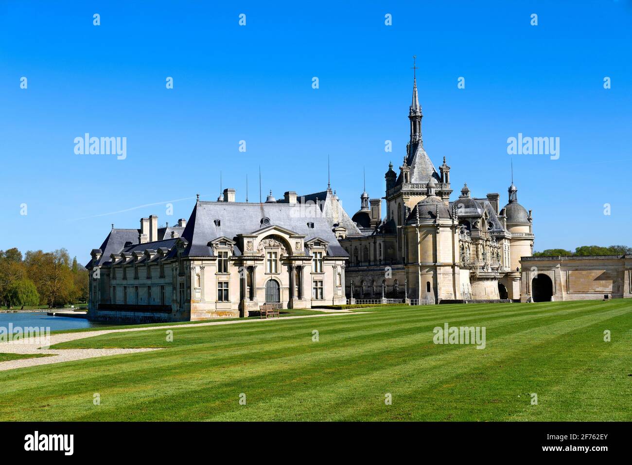 French renaissance castle hi-res stock photography and images - Alamy