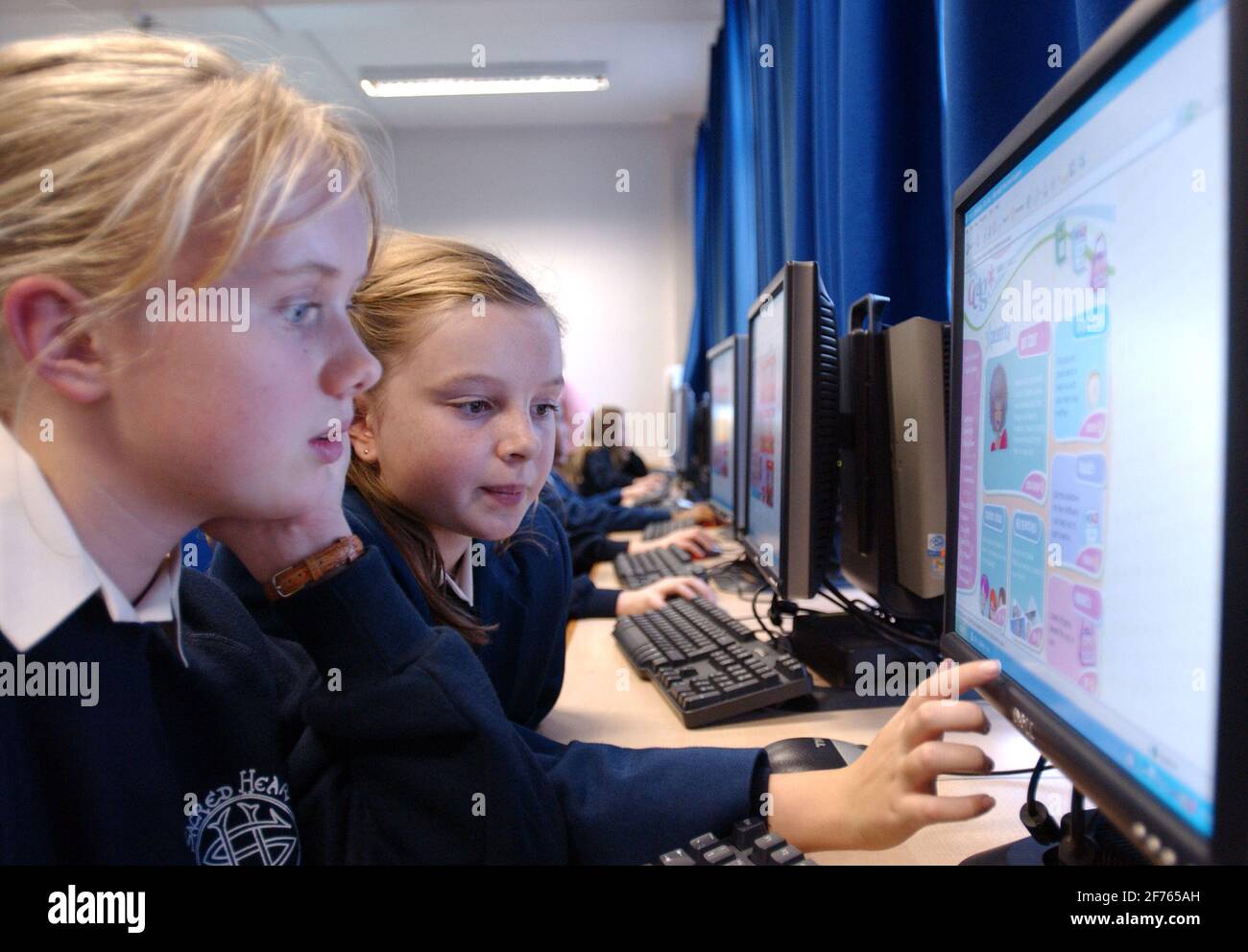 Sacred heart school hammersmith hi-res stock photography and images - Alamy