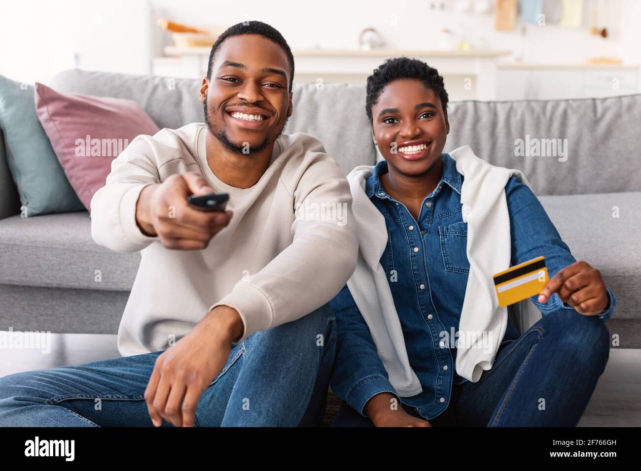 Home credit card black hi-res stock photography and images - Alamy