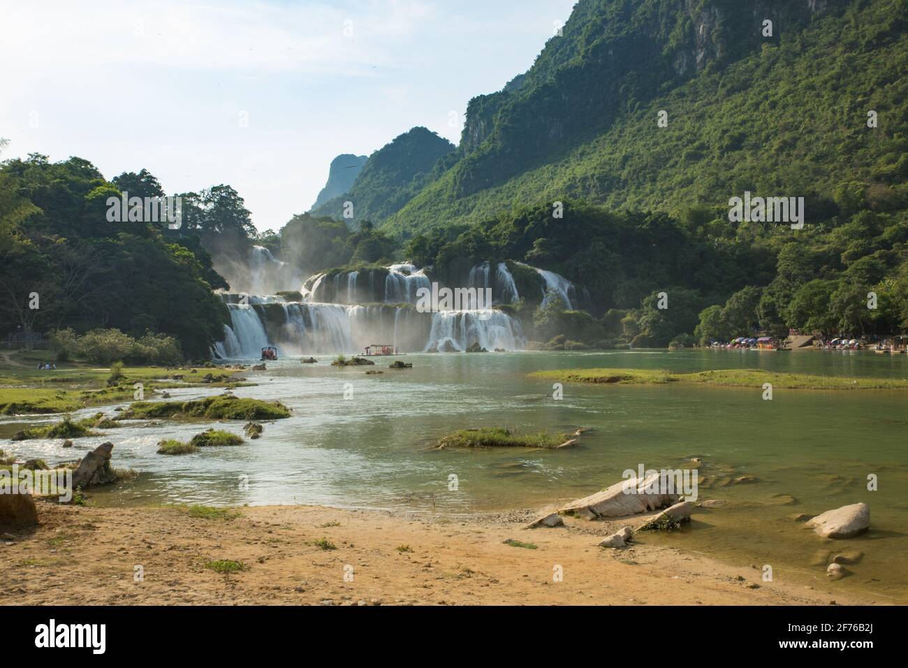 Vietnam ban gioc waterfall hi-res stock photography and images - Alamy