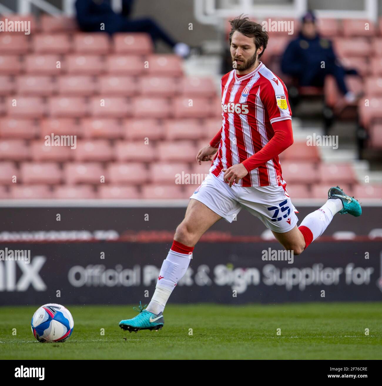Stoke, Staffordshire, UK. 5th April 2021; Bet365 Stadium, Stoke ...