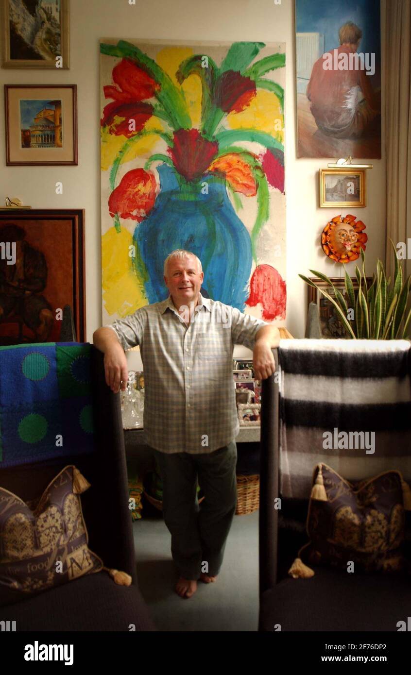 Home 13 7 04 hi-res stock photography and images - Alamy