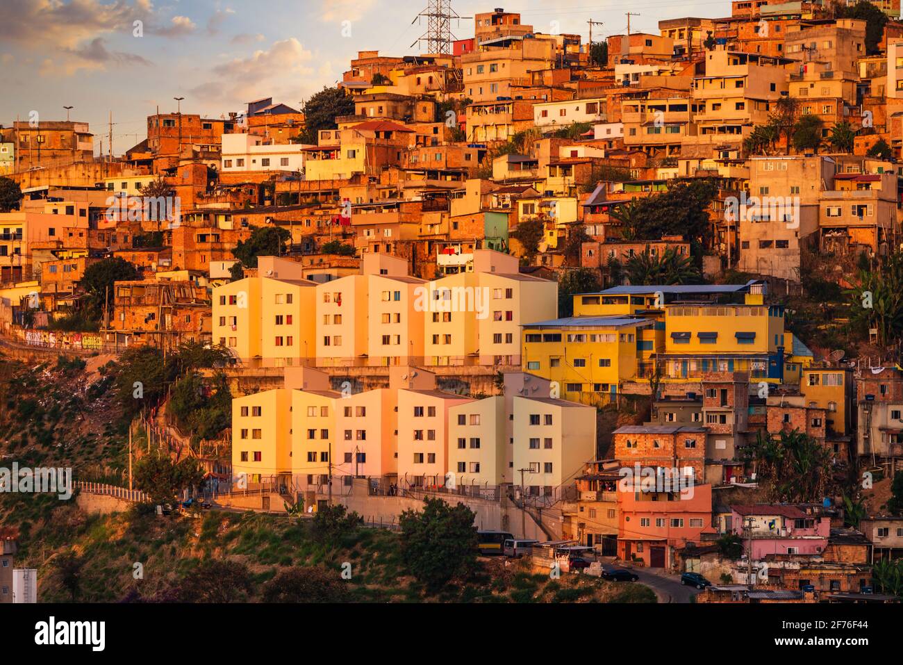 Favela shanty town hi-res stock photography and images - Alamy