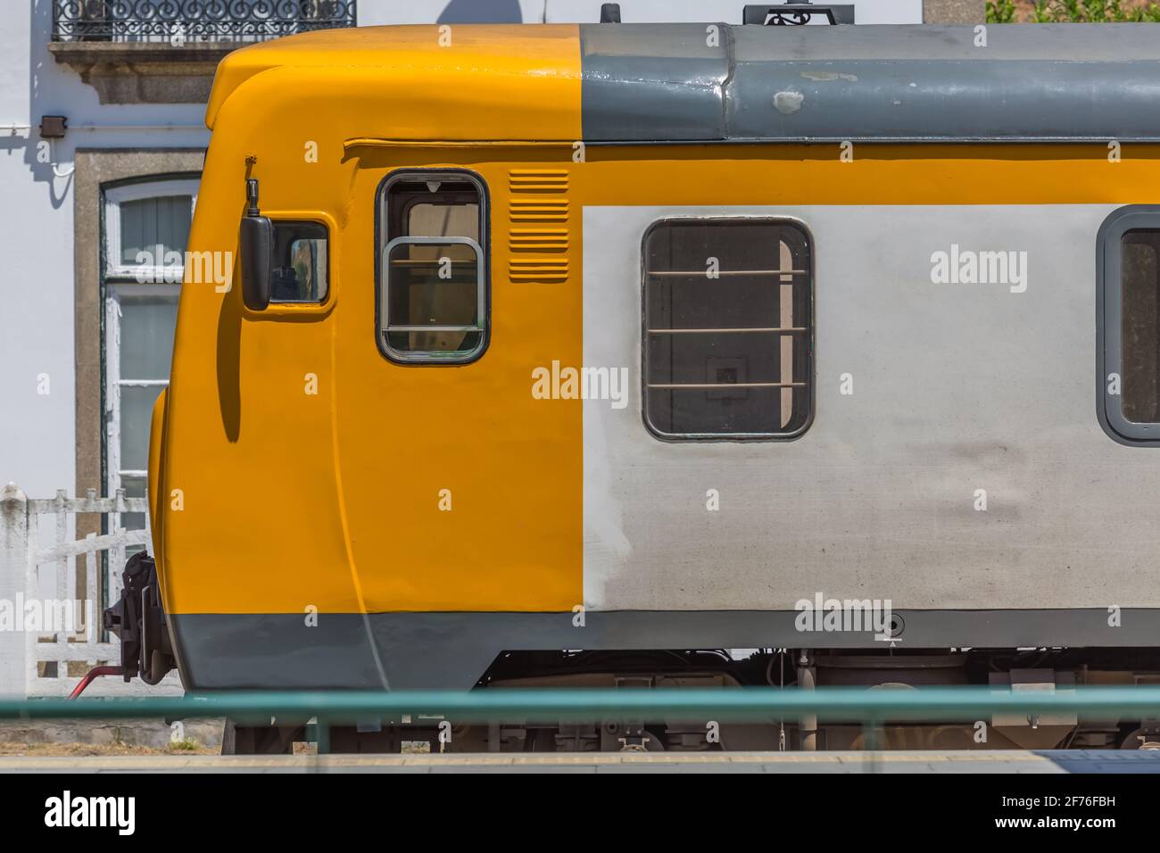Front view of a regional train, typical of the Portuguese train network ...