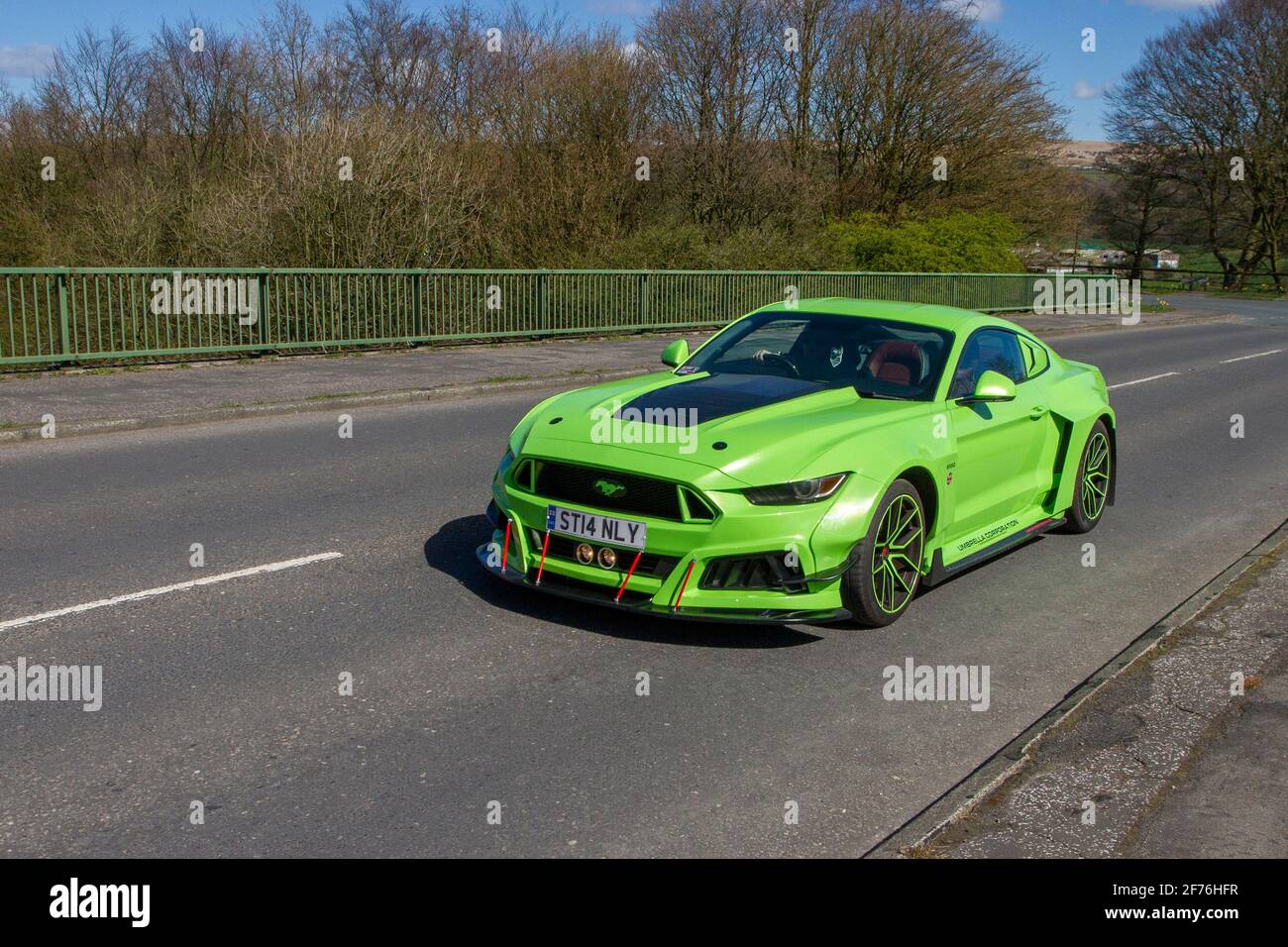 2dr vehicles hi-res stock photography and images - Alamy