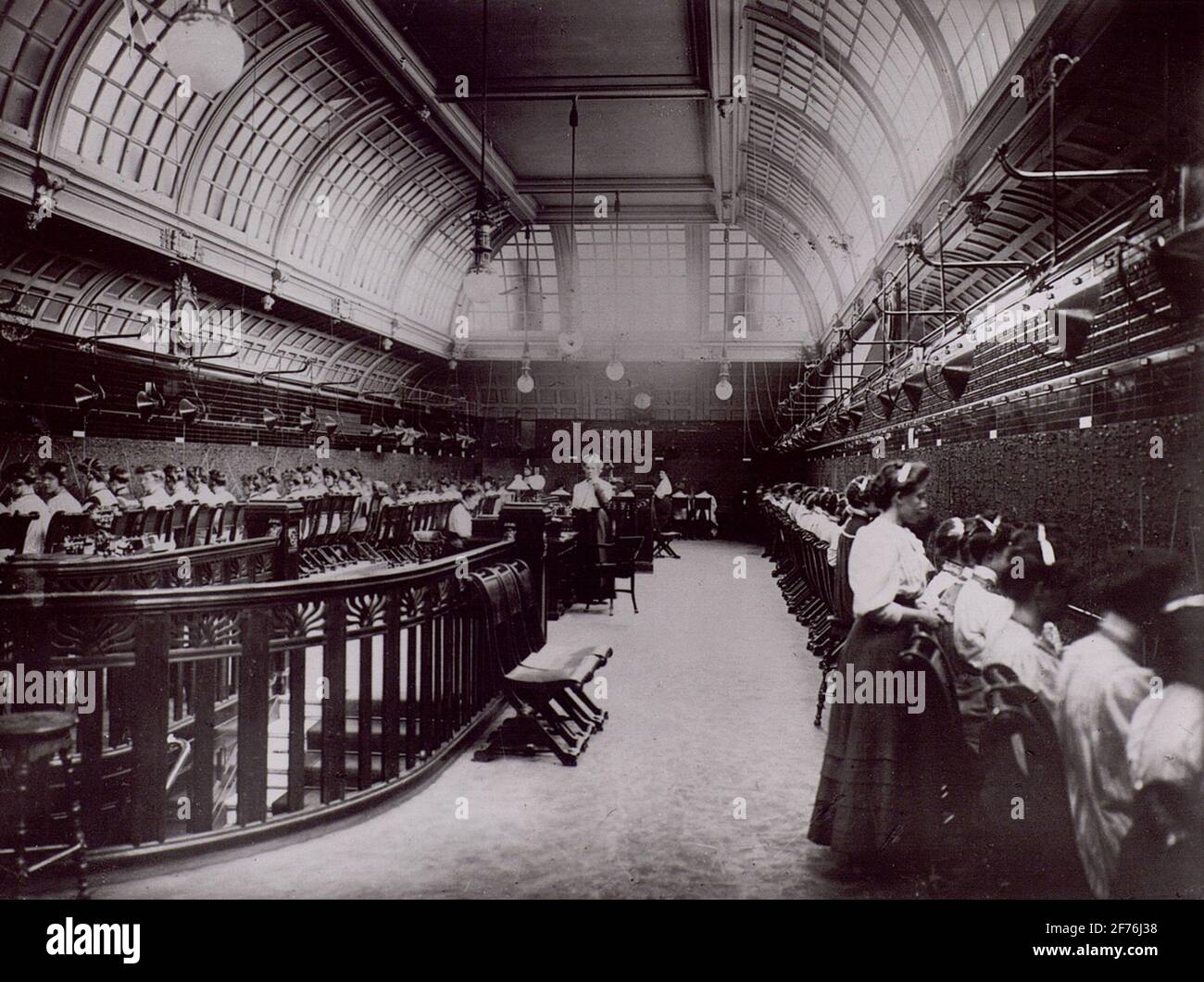 Stockholm Malmskillnadsgatan 30. Telefonsal Stock Photo - Alamy