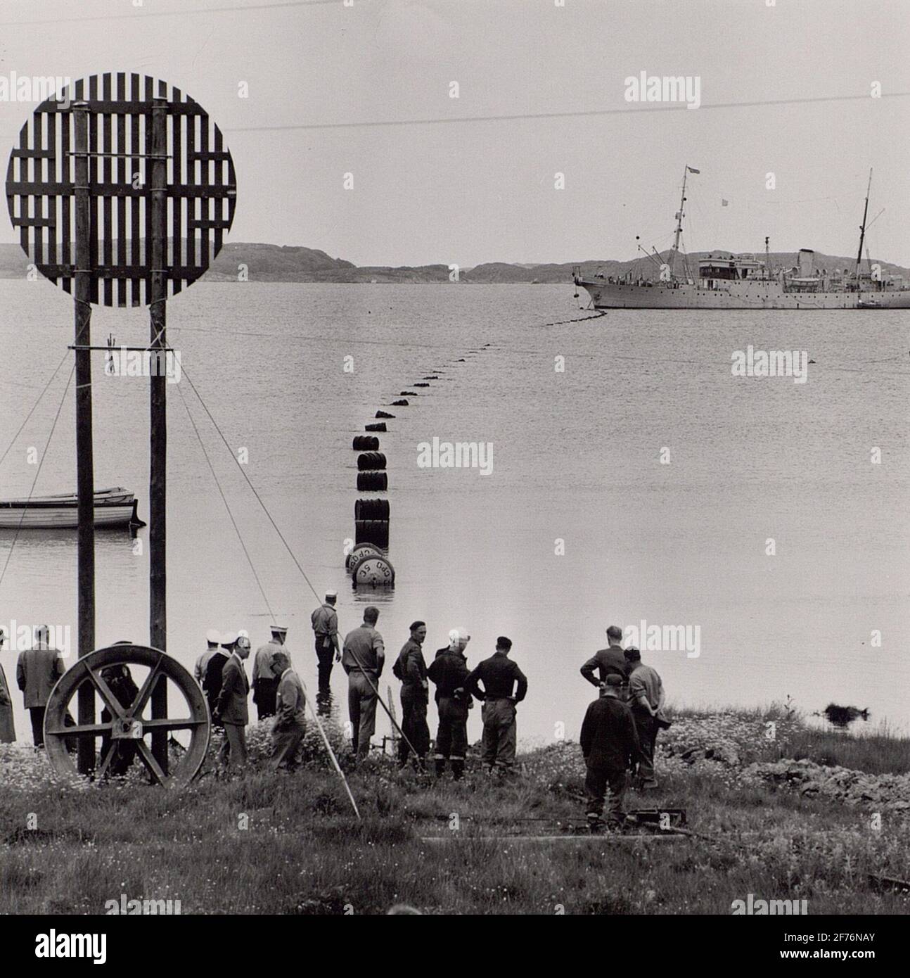 The cable vessel Ariel has anchored at Sandvik outside Gothenburg to ...